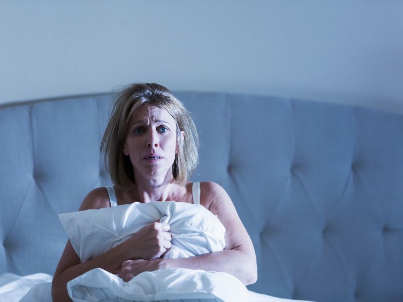 The Difference Between Nightmares and Night Terrors: Understanding Sle